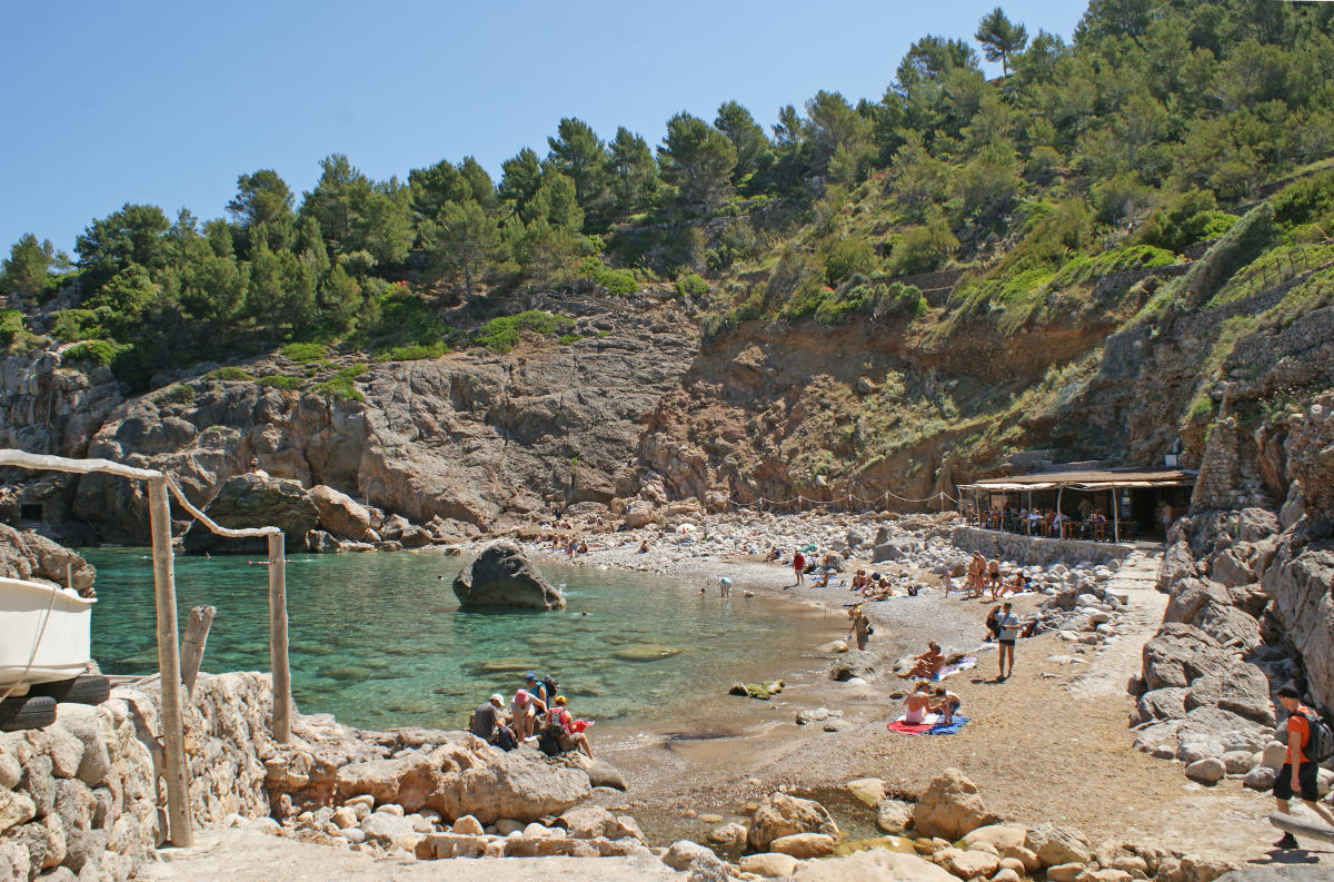 122/365 Cala Deià - MallorcaGURU